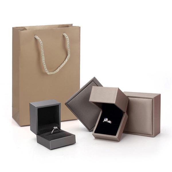 Quality PU Leather Fabric Gold Ring Packaging Box Customized With Statin Lining for sale
