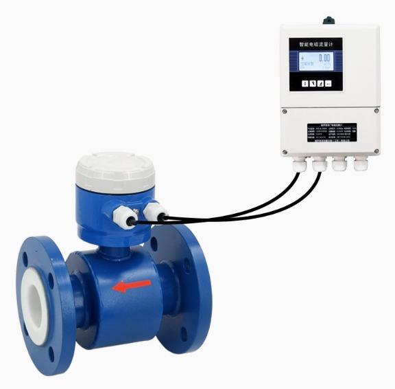 Quality Integrated Magnetic Flow Transmitter , Compact Electromagnetic Water Meter DN10-50 for sale