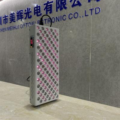 Cina 850nm macchine di terapia della luce rossa 660nm LED NIR Light Therapy Panel in vendita