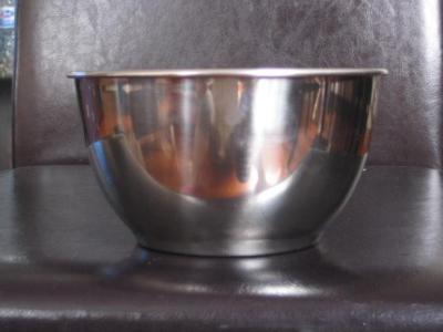 China CUENCO CON BASE DEL ACERO INOXIDABLE en venta