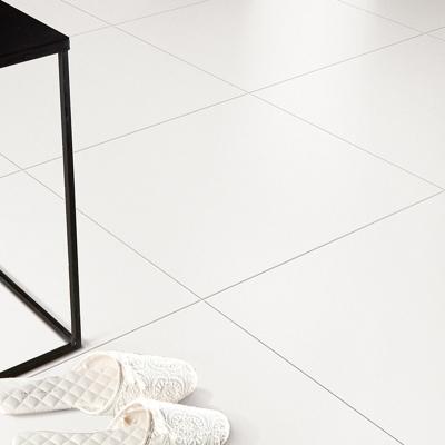 Cina GradeAAA Piastrelle di pavimento in ceramica omogenea bianca 600x600 10 mm di spessore con superficie ruvida in vendita