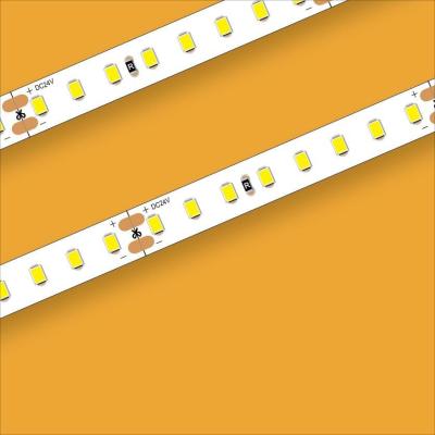 Cina Tre luce 6500K del nastro della striscia delle classi di efficienza energetica IP20 IP65 IP67 LED in vendita