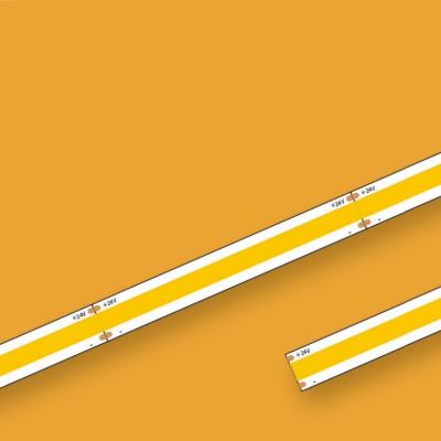 Cina larghezza della luce IP20 24VDC CRI90 8mm della striscia LED della PANNOCCHIA 2700K in vendita