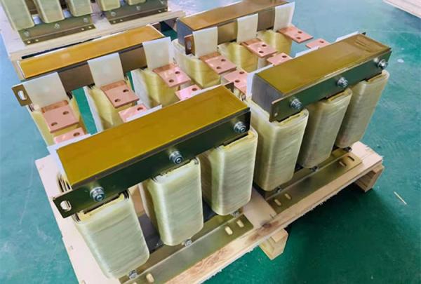 catégorie d'isolation de la classe F de noyau d'en cuivre de réacteur de sortie d'inverseur de 380V 11KW 30A