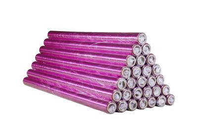 China Rekupereerbare Meubilair Verpakkende Film 245cm Breedte Rood Transparant Plastic Broodje Geen Lijm Te koop