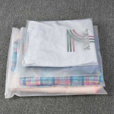 Cina Chiusura lampo di plastica d'imballaggio della borsa del PE della maglietta di maglia con cappuccio la poli ha stampato il logo su ordinazione in vendita