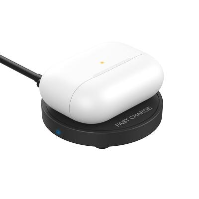 Cina Mini Qi Wireless Charging Pad eccellente per la tassa veloce di Airpods 10W in vendita