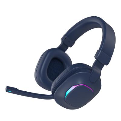 China Crescimento invisível Bluetooth V5.2 dos baixos fones de ouvido sem fio do jogo da latência com luz do RGB à venda