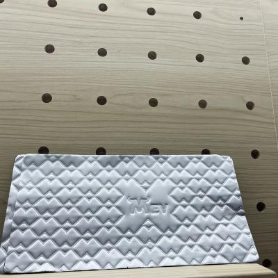 China Fábrica de Tapete de Amortecimento e Redução de Ruído / Amortecimento e Redução de Vibração Ecológico de 2mm / Isolamento Térmico e Acústico Automotivo / Amortecimento Sonoro para Carros à venda