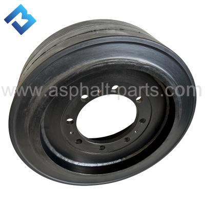 China 2453827 W50H Pneus sólidos Pneus dianteiros Rodas dianteiras sólidas para peças sobressalentes de fresadoras de estradas à venda
