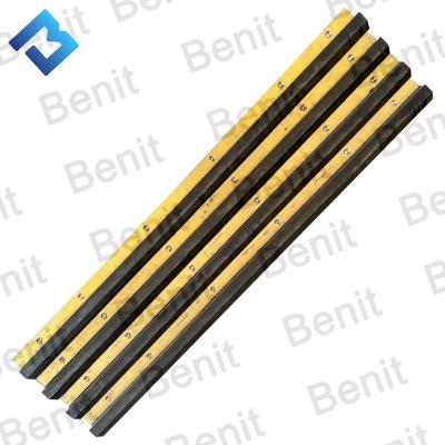 China Asphalt Paver Wear Parts V6000TVE Hammer Wear Resistant Bar Kit Tamper Bar Wear Plate 4812038827 for sale