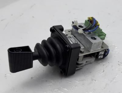 China W50 Joystick Bedieningshendel 24V Bedieningshendel 194444 Transportband Hefschakelaar voor Wegenfreesmachine Onderdelen Te koop