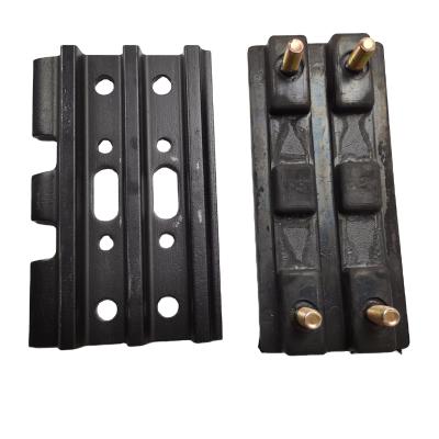 China W1900/W2000/W2100 milling machine spare parts Milling machine rubber track shoe for sale