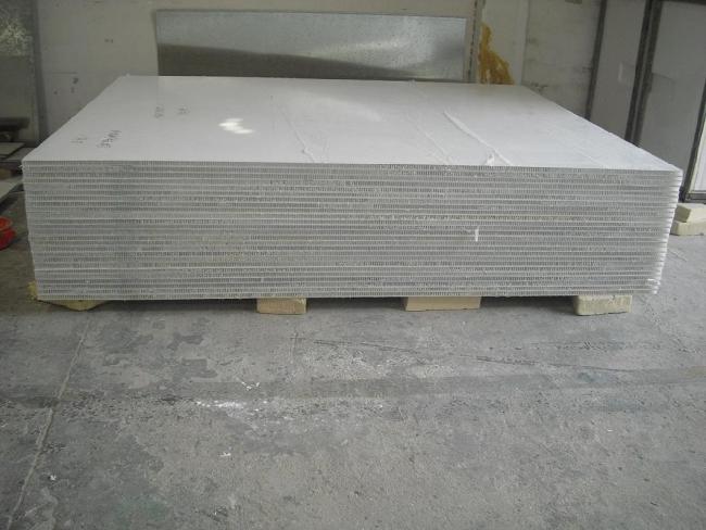FRP with Honeycomb Sandwich Panel for truck bodies