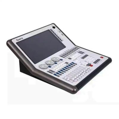 China Quartz DMX 512 Light Controller Quartz DMX Console com V16 Titan System à venda