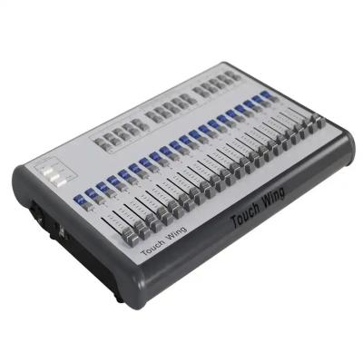 China DMX512 Tiger Touch Fader Wing Stage Iluminação Console Controle remoto à venda