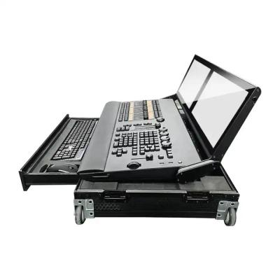 China Pro DMX Light Controller DMX Lighting Console I7 CPU 8g RAM 128g SSD à venda