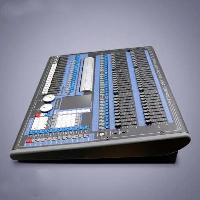 Cina Console di illuminazione per palcoscenico 2048 DMX Controller in vendita