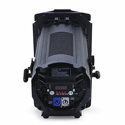 Cina DMX 200/300W COB Illuminazione da palco a LED Fresnel Spotlight a LED con zoom elettrico per il palco in studio in vendita