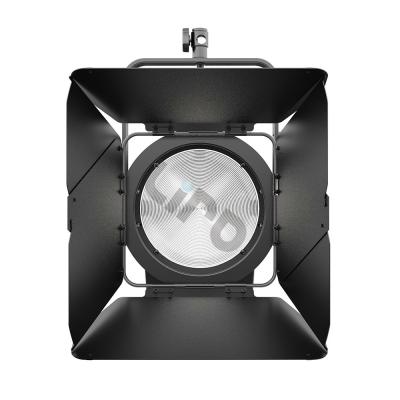 Cina 300w LED Fresnel COB Illuminazione da palco a LED con funzione zoom per teatro da palco in vendita