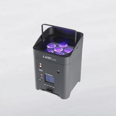 Cina 6 in 1 Batteria Up Light 6pcs Cassa di ricarica Uplight 6X18w Led Batteria Alimentata Par Uplight Per Festa di Nozze Stage Light in vendita