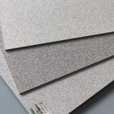 Cina mattonelle di pavimentazione rustiche bianche di terrazzo della porcellana di 60x60cm Gray Small Pots Anti Skid in vendita