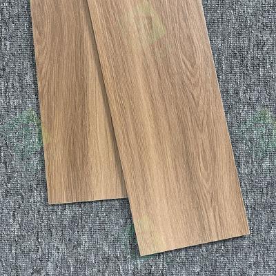 Cina Imiti la struttura di legno solida diritto orla l'ente che completo la porcellana piastrella resistente all'uso in vendita