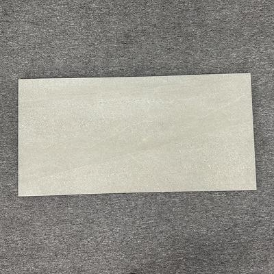 Cina Il pavimento Matte Finished Rustic Tiles Anti del granito del giardino slitta il parcheggio pubblico in vendita