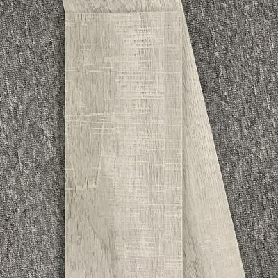 Cina Imitazione di legno solida strutturare le piastrelle per pavimento rustiche di legno Matte Finished della porcellana interna in vendita