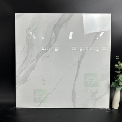 Cina Alte piastrelle per pavimento lucide della porcellana di sembrare di marmo bianco 60x60cm antisudicio in vendita