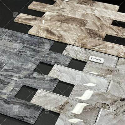 Cina Modello contemporaneo Piastrelle di vetro rettangolari di mosaico per bagno AAAA in vendita