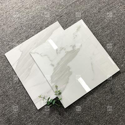 Cina 600x600mm Piastrelle di porcellana in marmo bianco standard per pavimenti in vendita