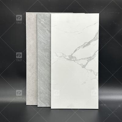 Cina Piastrelle in ceramica grigio scuro da 300x600 mm Piastrelle da pavimento e da parete per bagno in vendita