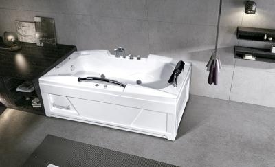 Cina Vasca calda indipendente della vasca di Jacuzzi del bagno dello scolapiatti 1950x1300x780mm in vendita