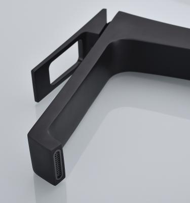 Cina Pressione di acqua del rubinetto 0.05-1.6Mpa di Matte Black Waterfall bagno Sink in vendita