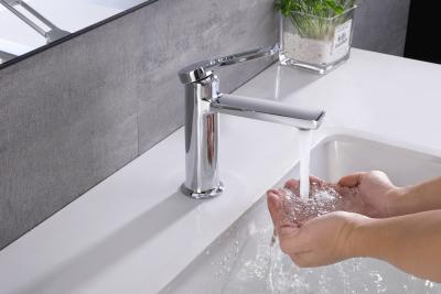Cina Rivestimento d'ottone brillante di Cromo del bacino del miscelatore caldo e freddo degli articoli sanitari in vendita