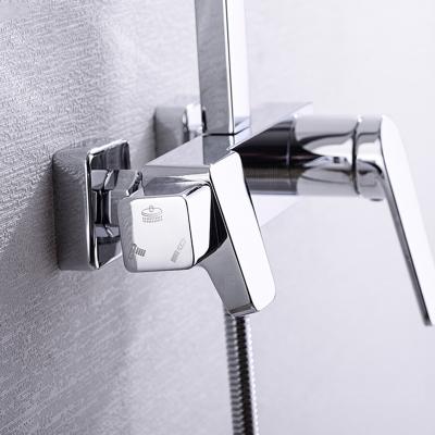 Cina Il miscelatore termostatico della doccia del bagno ha fissato la vita della cartuccia di 500000 volte in vendita