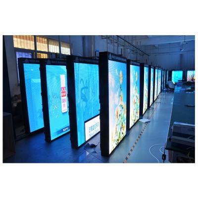 Cina Display a LED per semafori con Wifi 4g e segnale LED per messaggi pubblicitari wireless in vendita