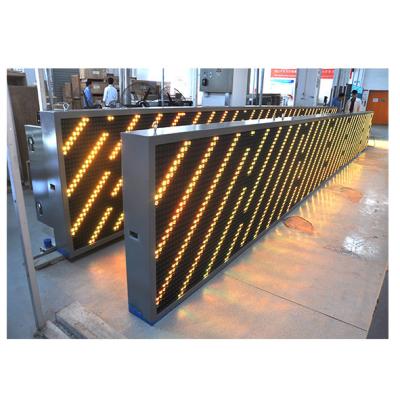 中国 31.25mm ピクセルピッチと12000明るさを持つ高速道路交通LED VMSディスプレイボード 販売のため