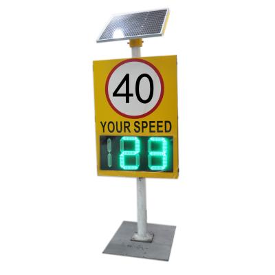 China Pixel Pitch Digital Display Speed Limit Warning Sign With IP65 Variable Message Signs Vehicle for sale