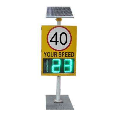 China Función de instantánea inteligente Signo de límite de velocidad de radar para áreas al aire libre 50W Potencia máxima en venta