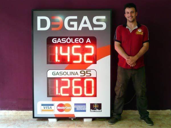 Quality Front or Rear Access Gas Station Display Electronic Sign Board with 24-inch LED for sale