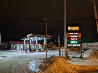 China Double Sided LED Gas Price Sign with Multiple Number Formats and Durable Casing Material for Outdoor Use for sale