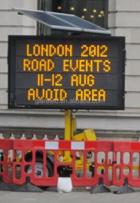 中国 ポータブルIP65防水VMS LEDディスプレイ、6500～15000cd/m2の輝度、100,000時間の寿命 販売のため