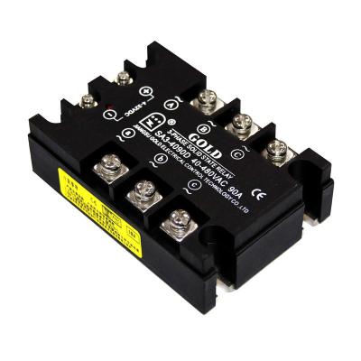 Китай Ssr40dd 40A реле 3 участков номинальное продается