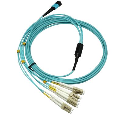 Cina 1-30 il metro MTP/MPO al cavo a fibre ottiche 3.0mm di LC smazza fuori il cavo a fibre ottiche in vendita
