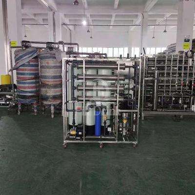 Cina Macchina di trattamento delle acque del RO del filtrante del sistema di depurazione delle acque FRP del RO di 1500LPH Monoblock in vendita