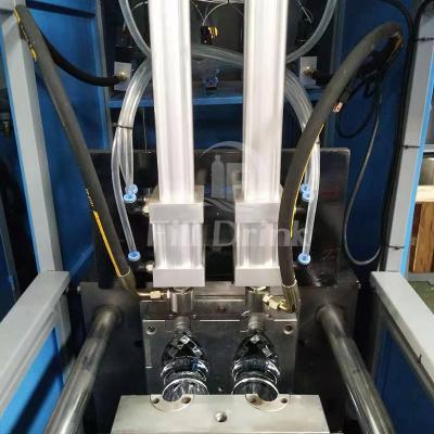 Cina Impianto di produzione di plastica 1000BPH dell'acqua minerale della fabbrica della bottiglia del touch screen in vendita