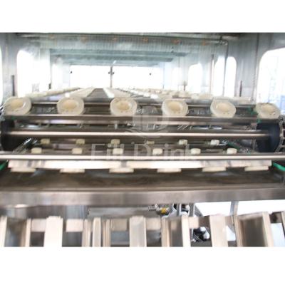 Cina 3 nella linea macchina del riempitore 6 della bottiglia da 1 gallone di rifornimento automatica della brocca di gallone in vendita