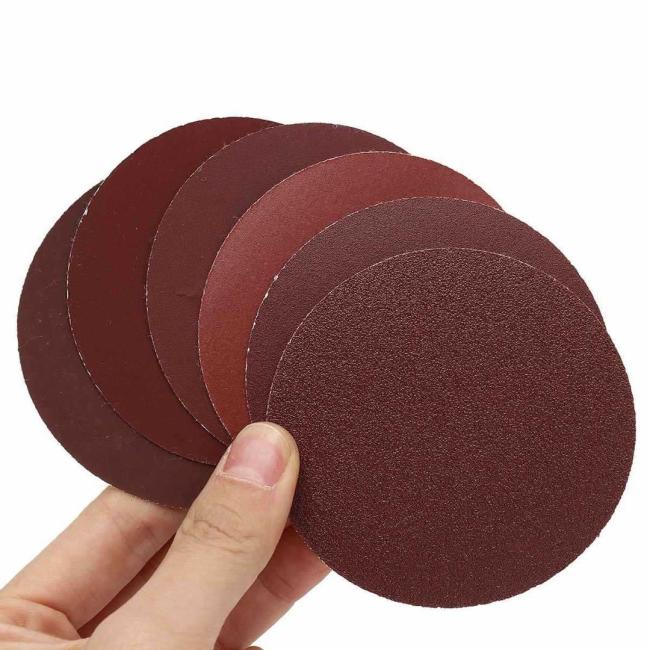 Sandpaper discs packaged in box